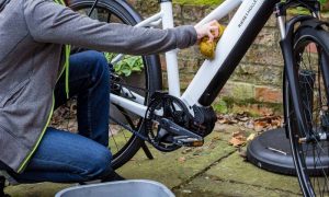 13 Cara Mencuci Sepeda Listrik yang Benar - Mi Gadget Malang